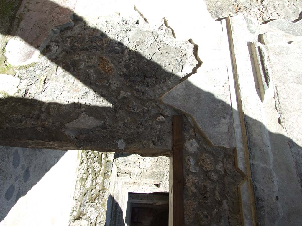 V.1.26 Pompeii. 1968. Domus L. Caecili Iucundi, 2nd room left of atrium ...