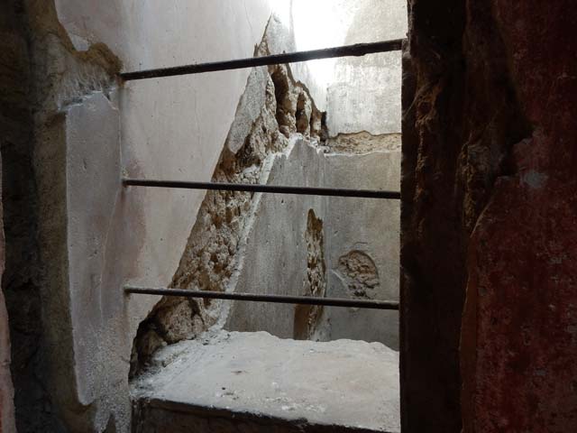 VI.15.8 Pompeii. May 2010. Line of stairs to the upper floor, in the ...